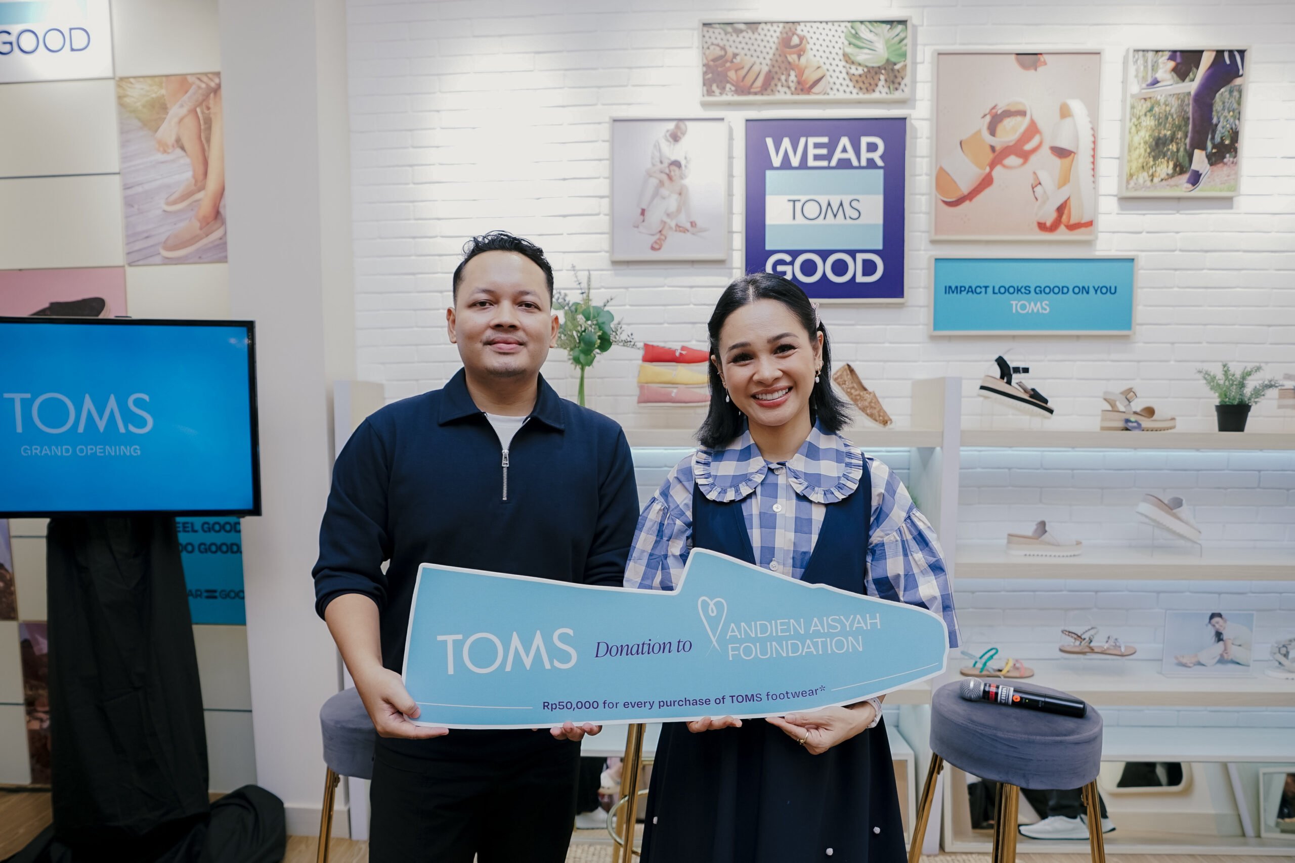 TOMS Buka Flagship Store Pertama di Indonesia