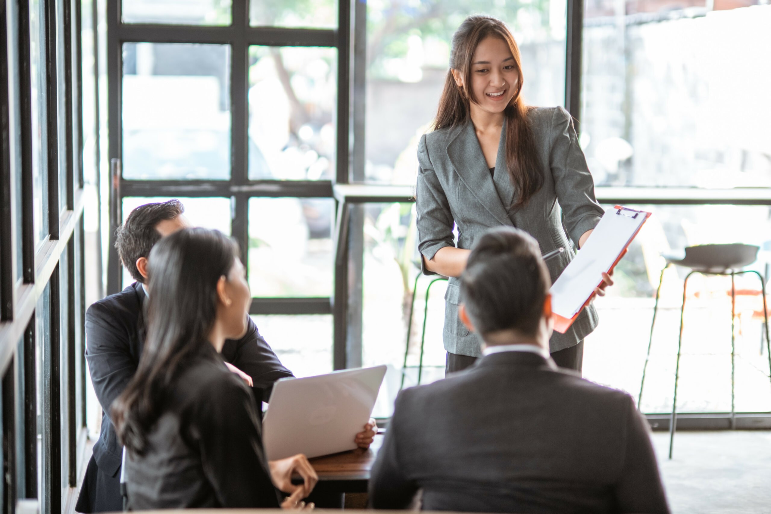 Mengenal Management Trainee, Peluang Terbaik bagi Fresh Graduate