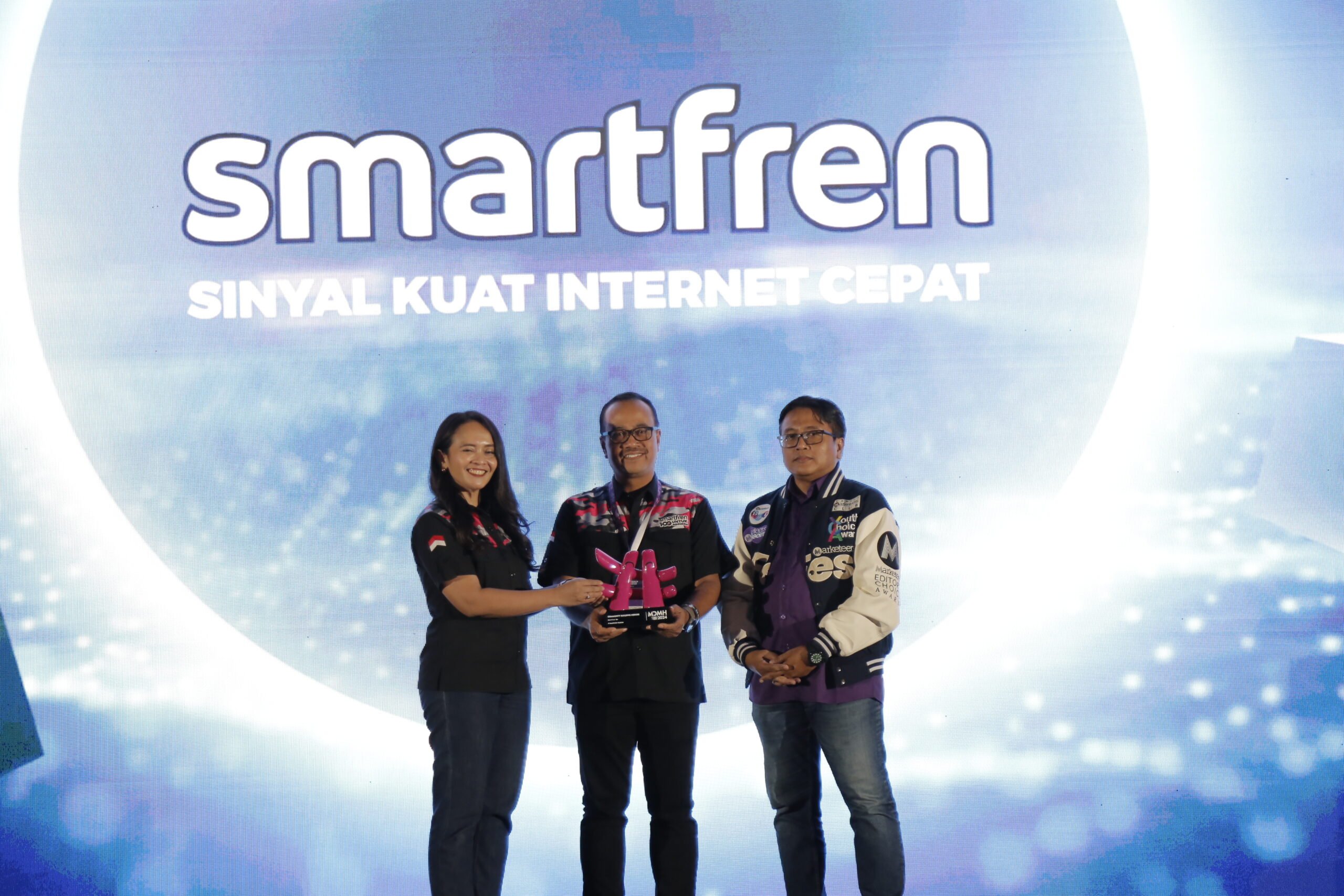 Mengintip Kesuksesan Sport Marketing dan Kampanye Digital Smartfren
