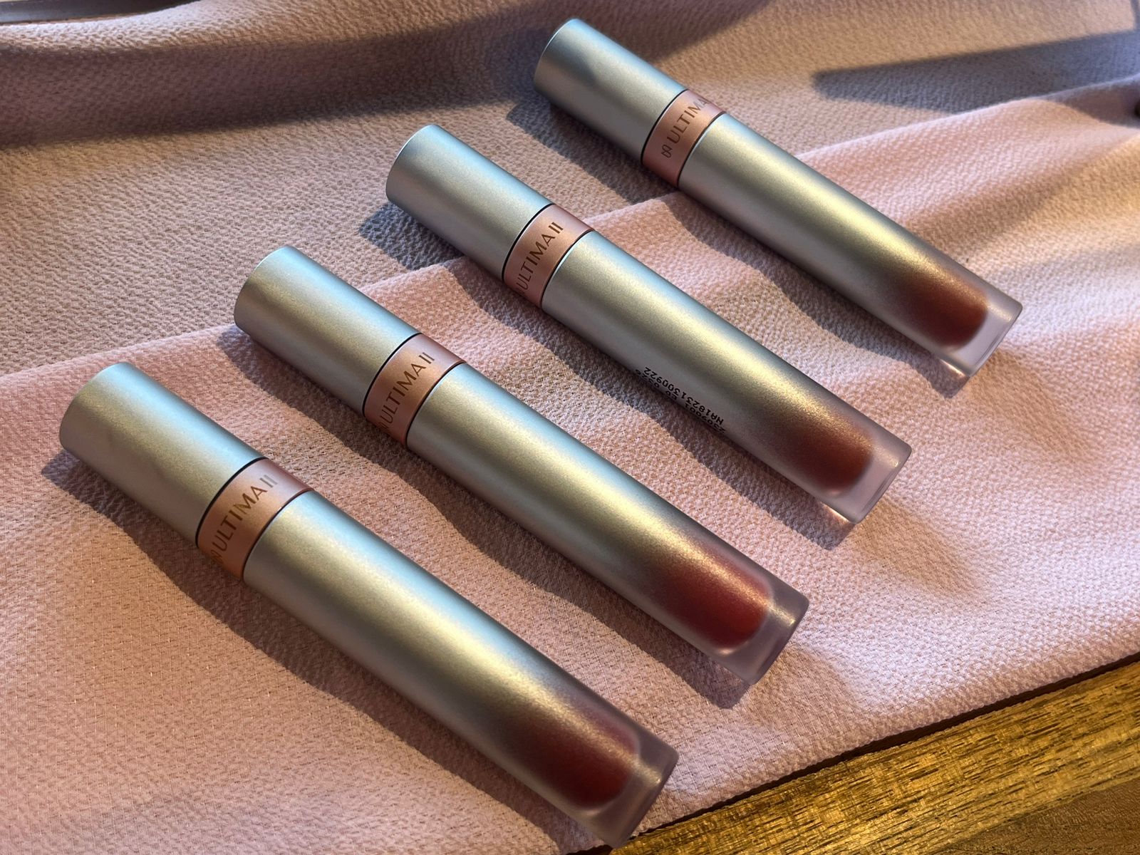 Rayakan Hari Jadi ke-64, ULTIMA II Luncurkan Delicate Moisture Lip Tint