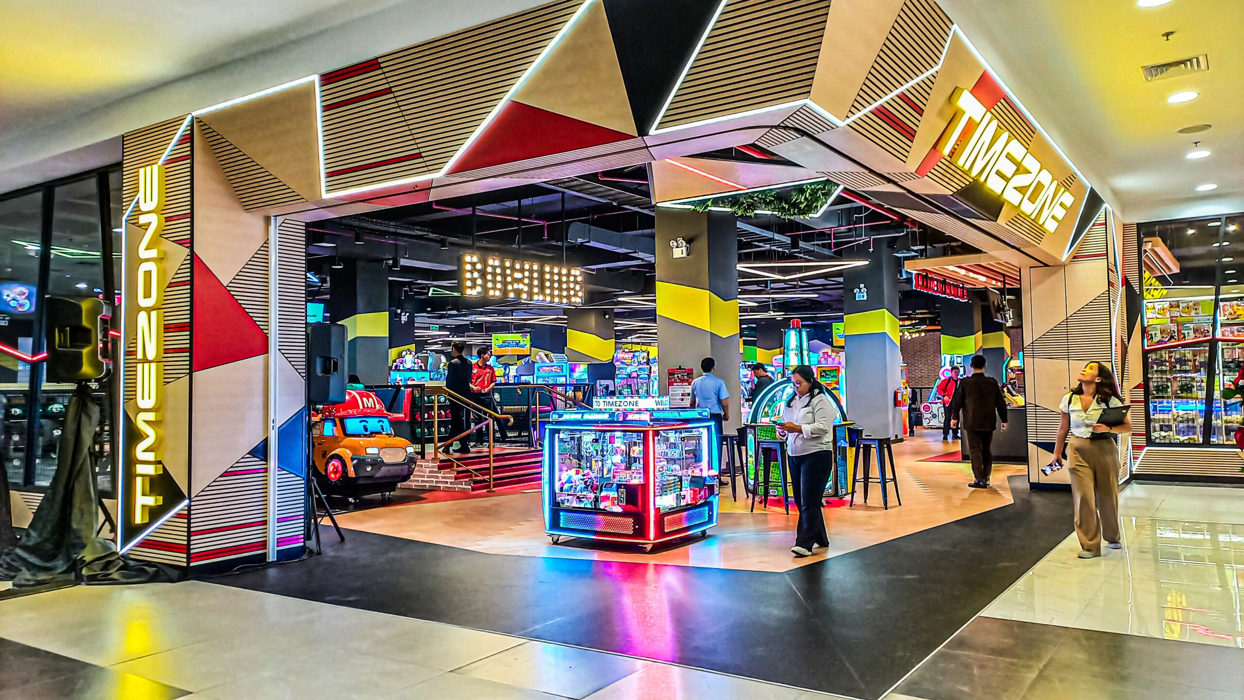 Timezone Lippo Mall Puri 1, Sasar Konsumen Next Generation