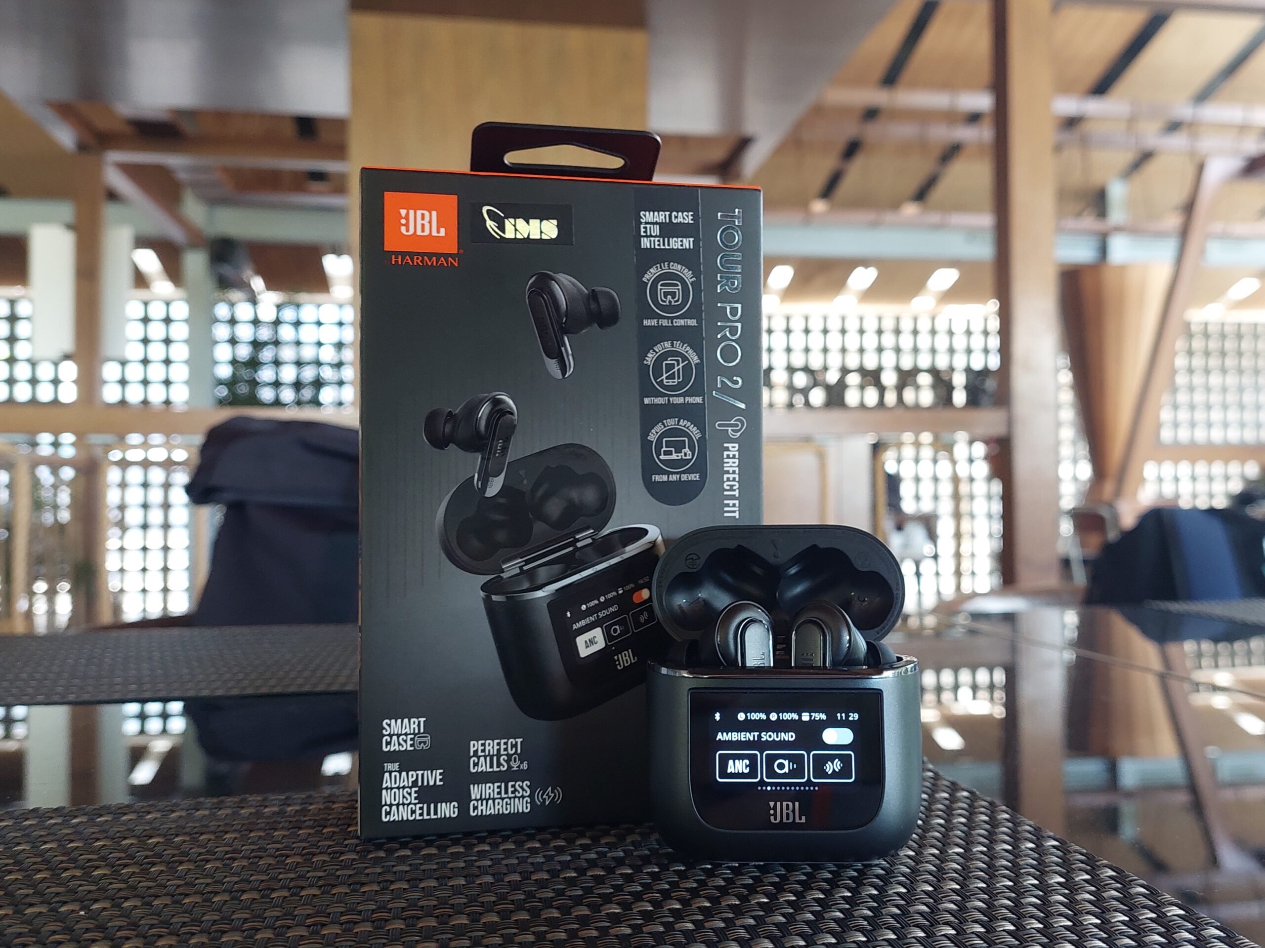 Resmi Diluncurkan, JBL Hadirkan Inovasi Smart Case di Tour Series
