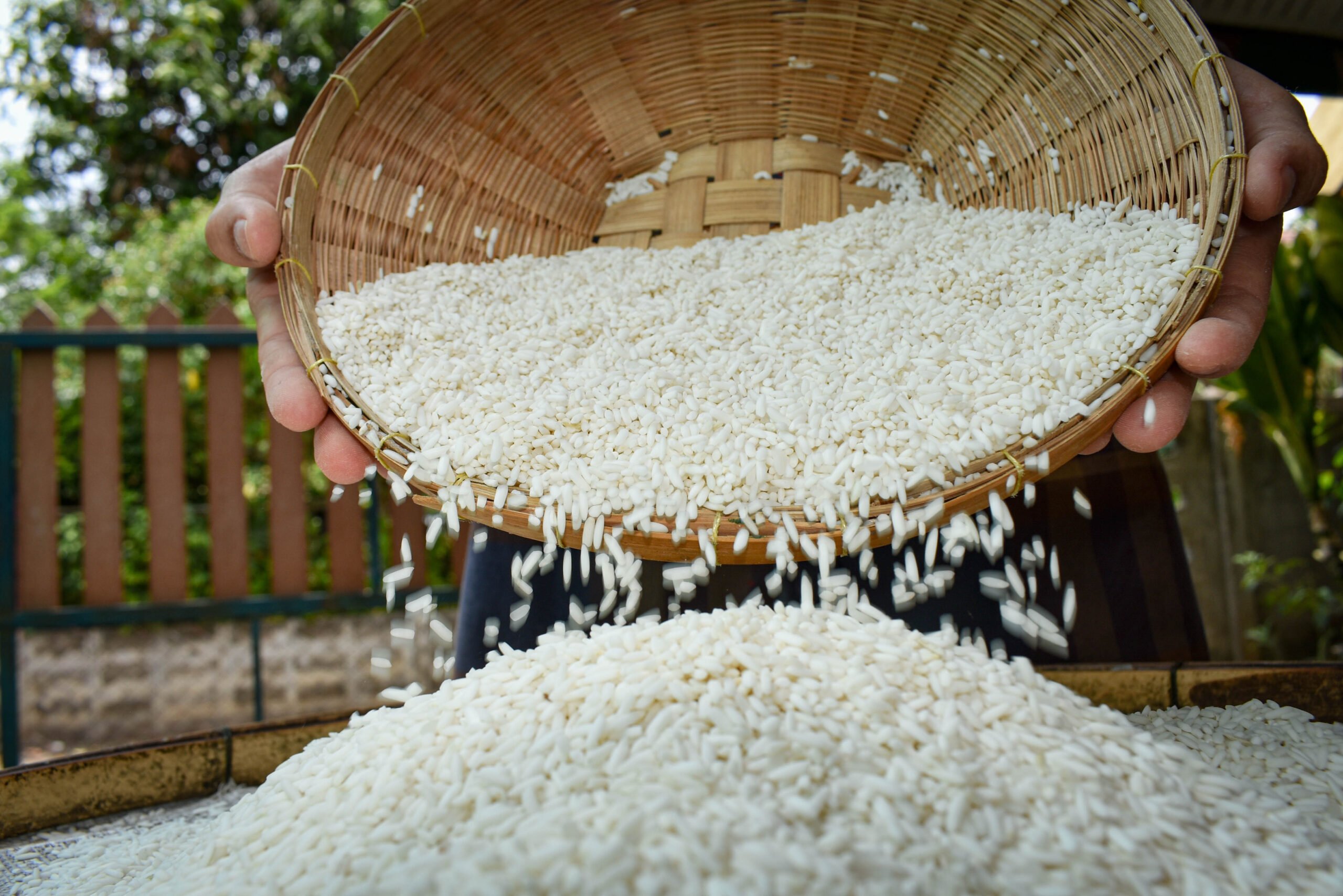 Harga Beras 26 Mei 2026, Kualitas Medium Stabil di Angka Rp 16.000-an