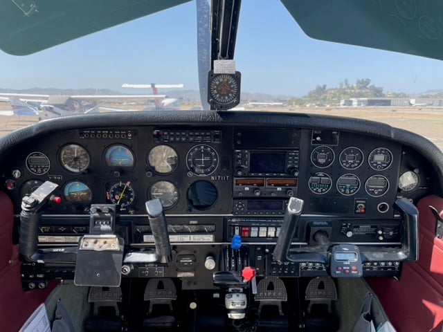 N1711T Piper Pathfinder (PA-28-235) | Plus One Flyers