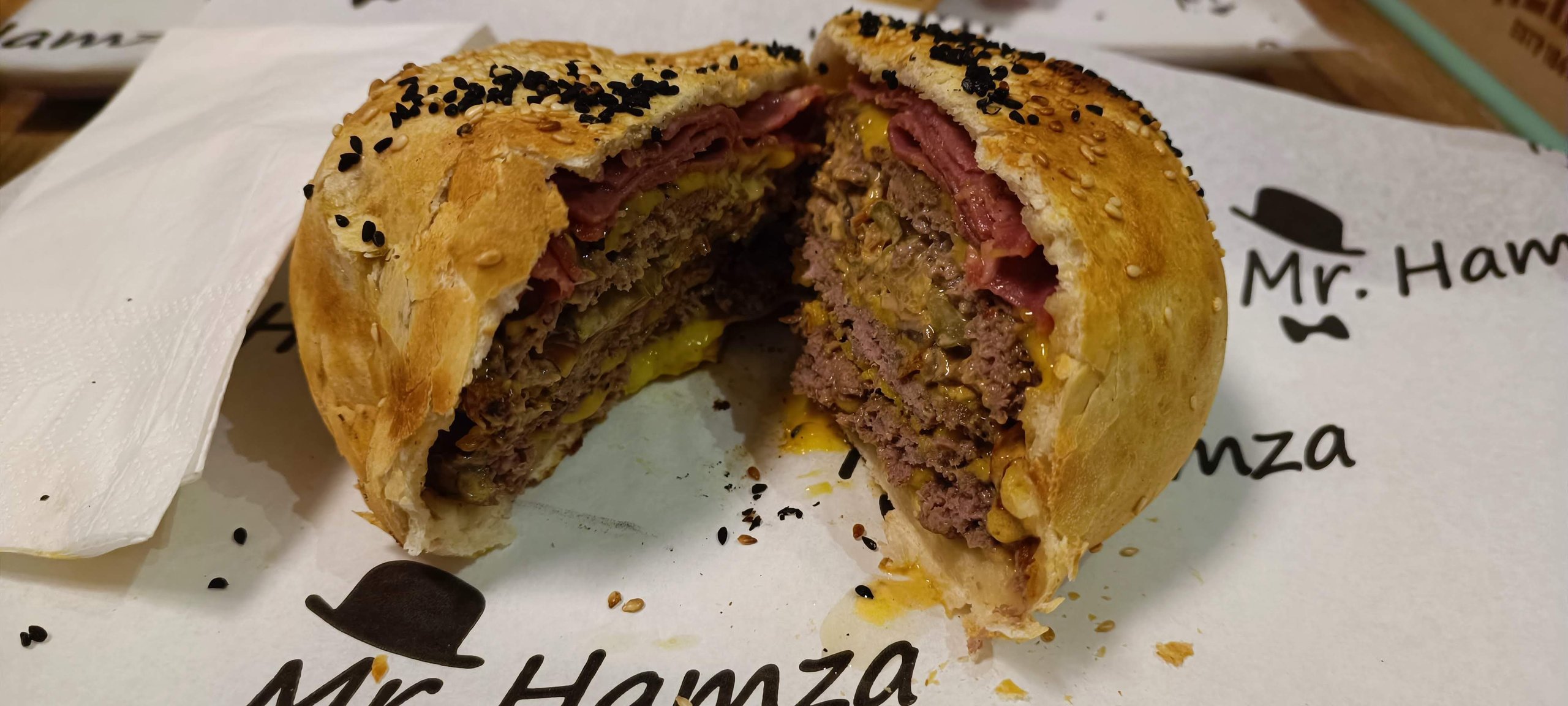 İstanbul’un En İyi Hamburgercileri: İstanbul’da Hamburger Nerede Yenir?