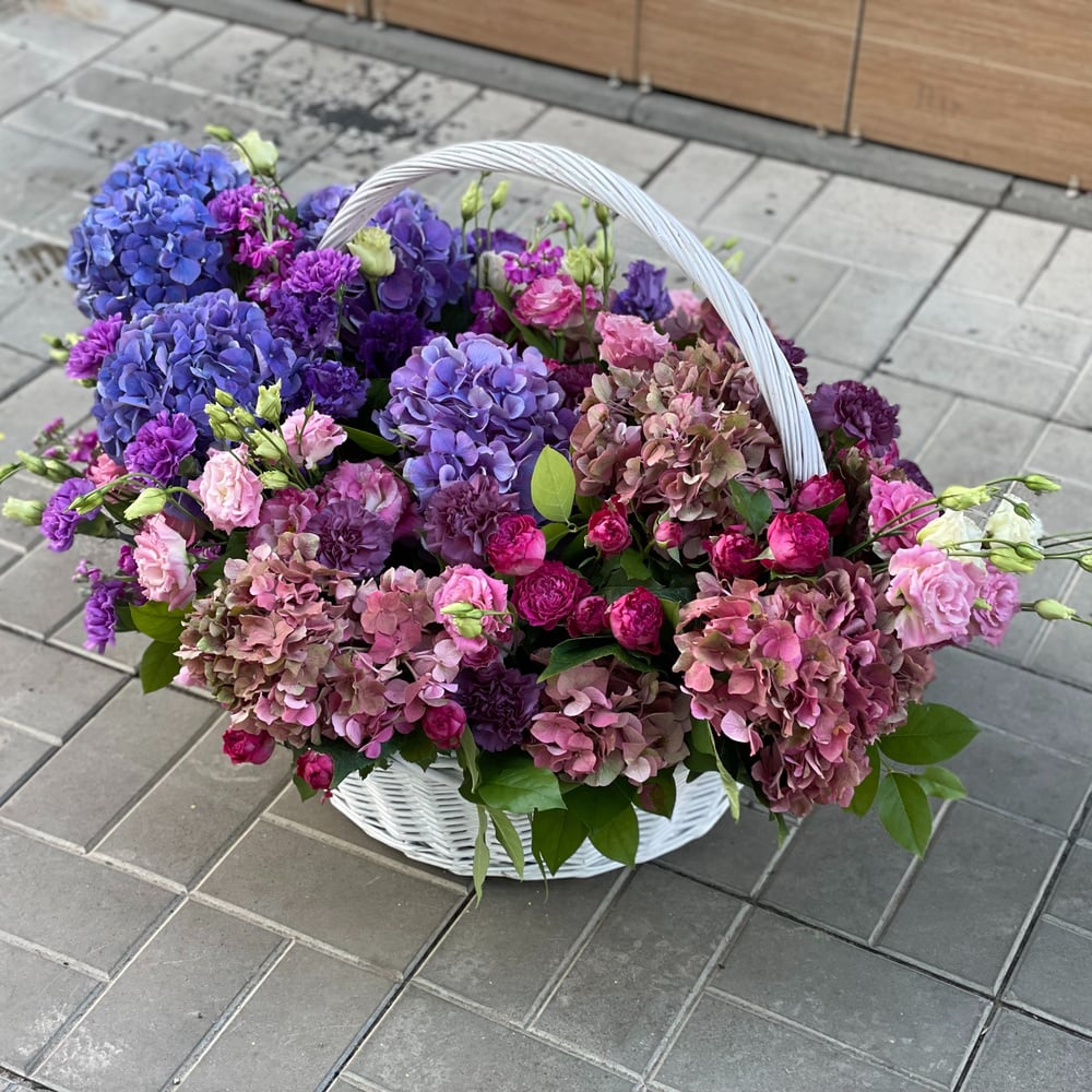 Flower basket 'Avatar' - order and send for 256 $ with same day ...
