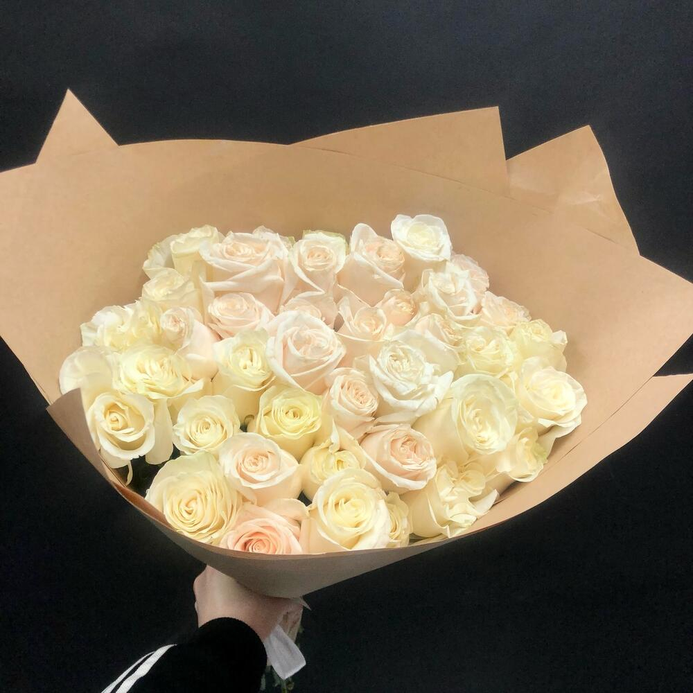 Bouquet of 35 Ecuadorian Roses - order and send for 109 $ with same day ...