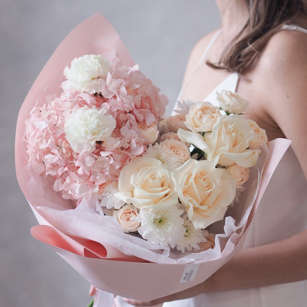 Bouquet 'First date' Flowers | Flower Delivery