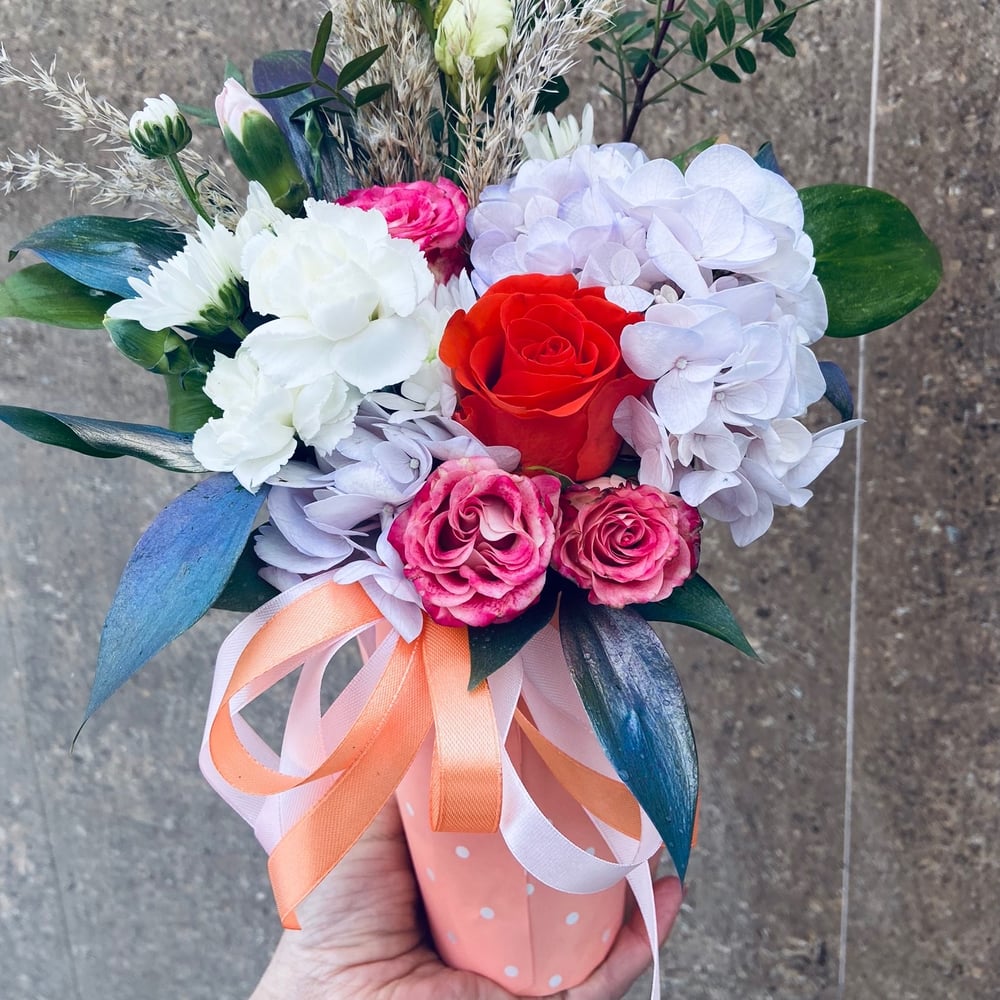 Arrangement 'Flower Compliment For You' Flowers | Flower Delivery