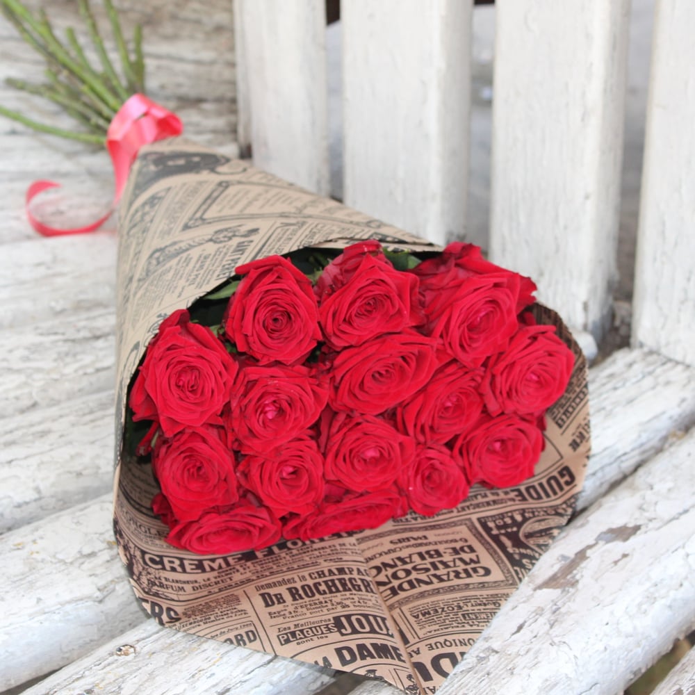 Red naomi - order and send for 26 £ with same day delivery ...