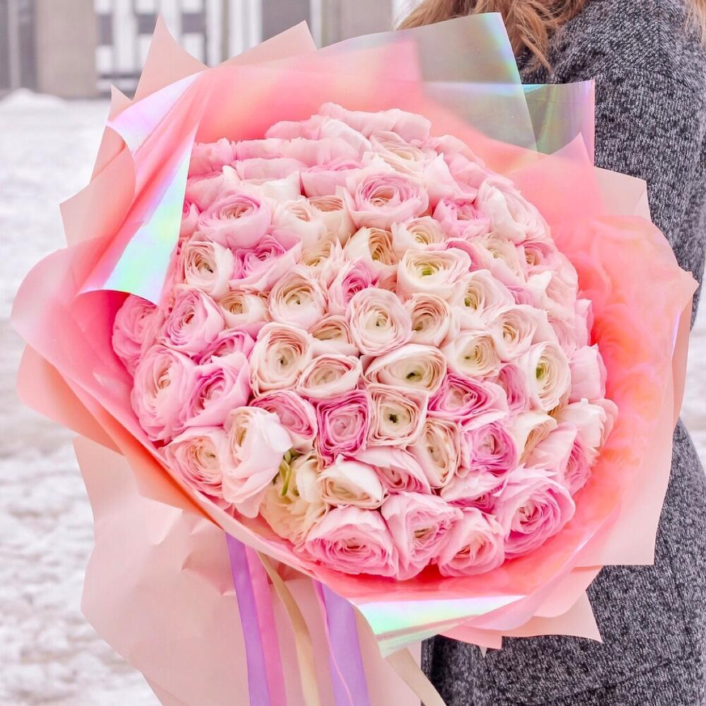 Bouquet mix of 101 Ranunculus | Order Flower Bouquets Delivery