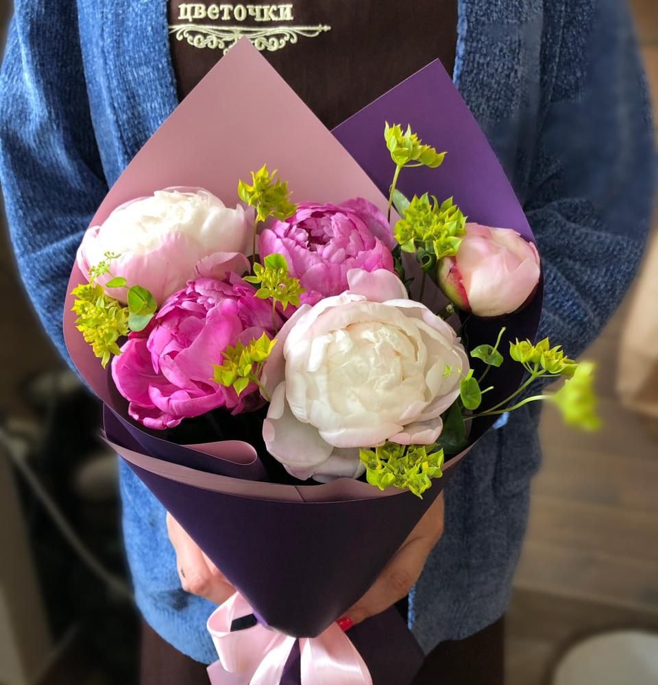 Bouquet 'Marriage bonds' - order and send for 46 $ with same day ...