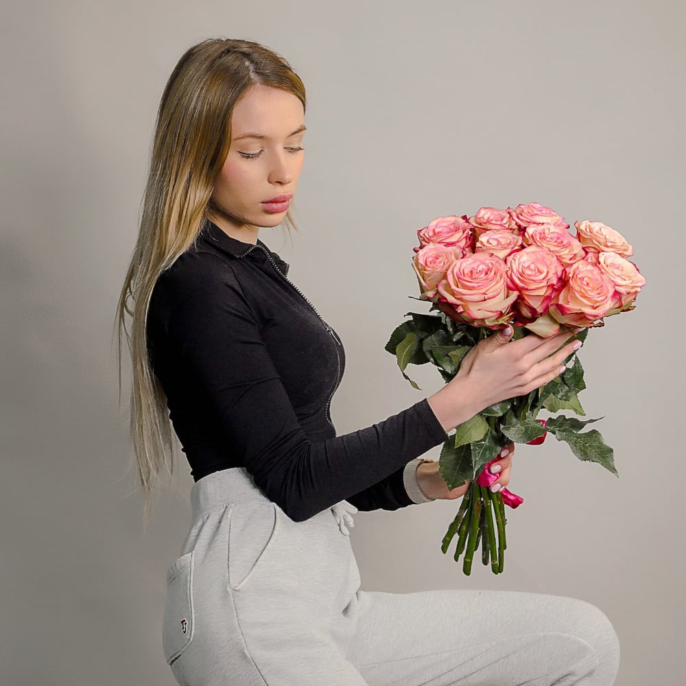 Bouquet '11 roses Carousel with ribbon (50 cm)' | Order Flower Bouquets ...