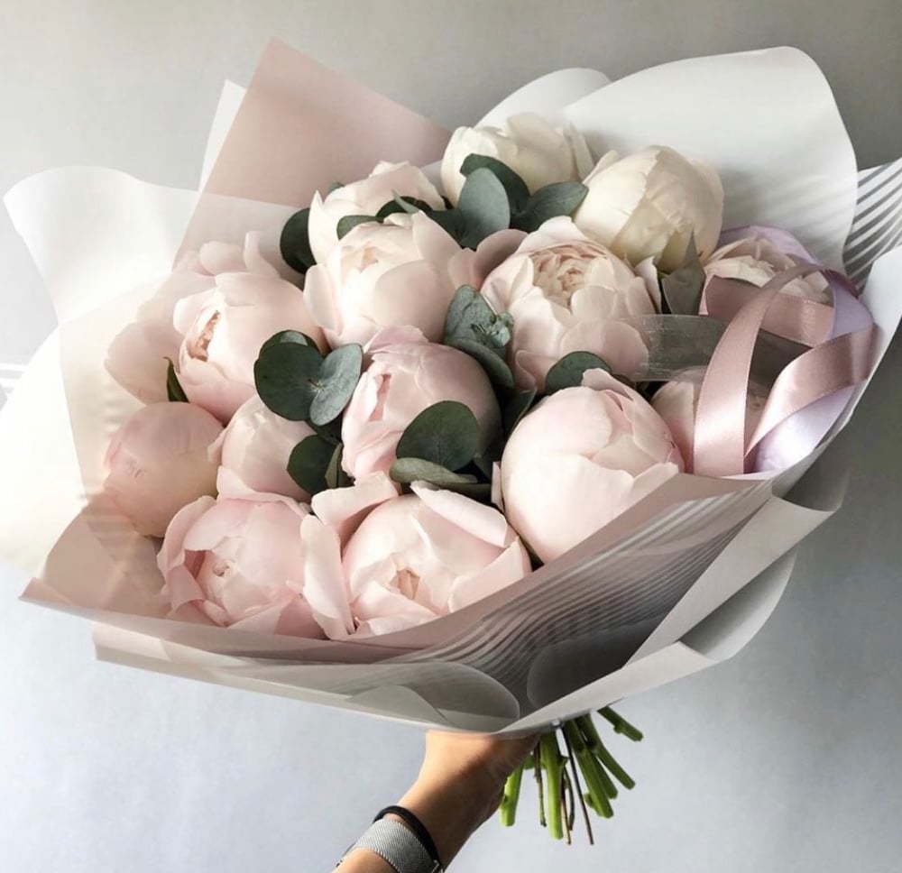 Ramo 'Bouquet of 15 delicate peonies' - pedir y enviar por 188 € con ...