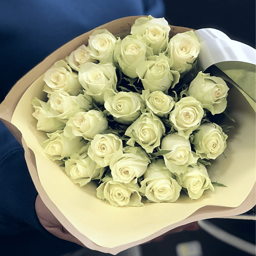 Bouquet '25 Kenyan white roses' Flowers | Flower Delivery