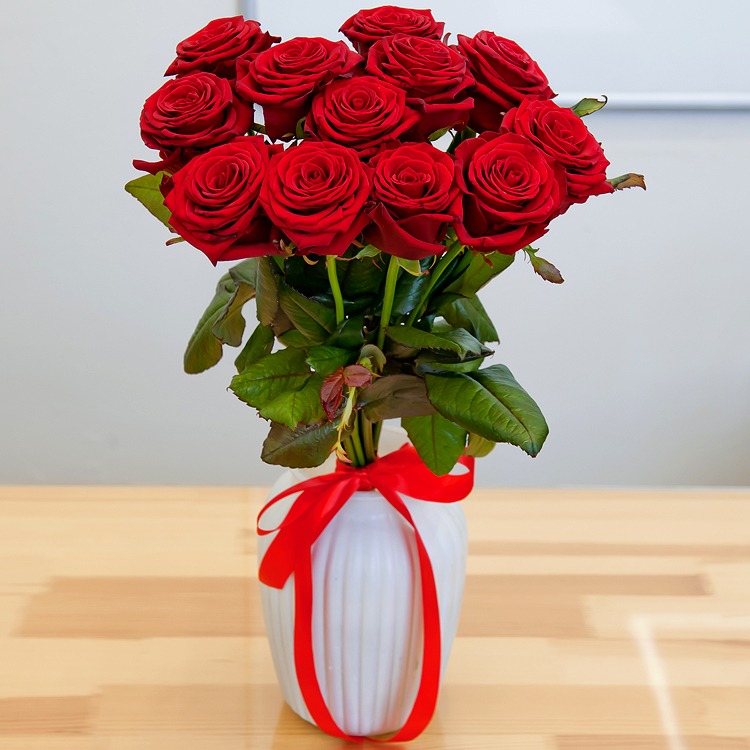 Bouquet '12 red roses' | Order Flower Bouquets Delivery