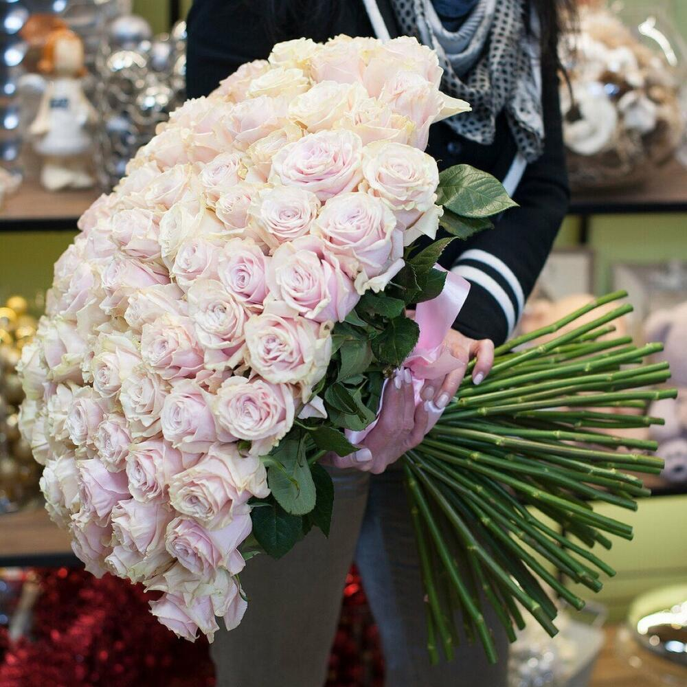 Bouquet of 101 snow-white roses - order and send for 182 $ with same ...