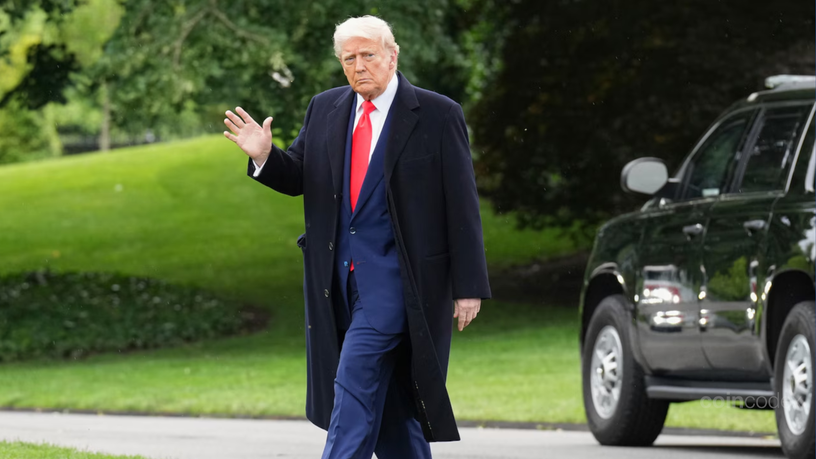 Trump’s $300K Crypto Dinner Leaves Token Holders Disappointed and ...