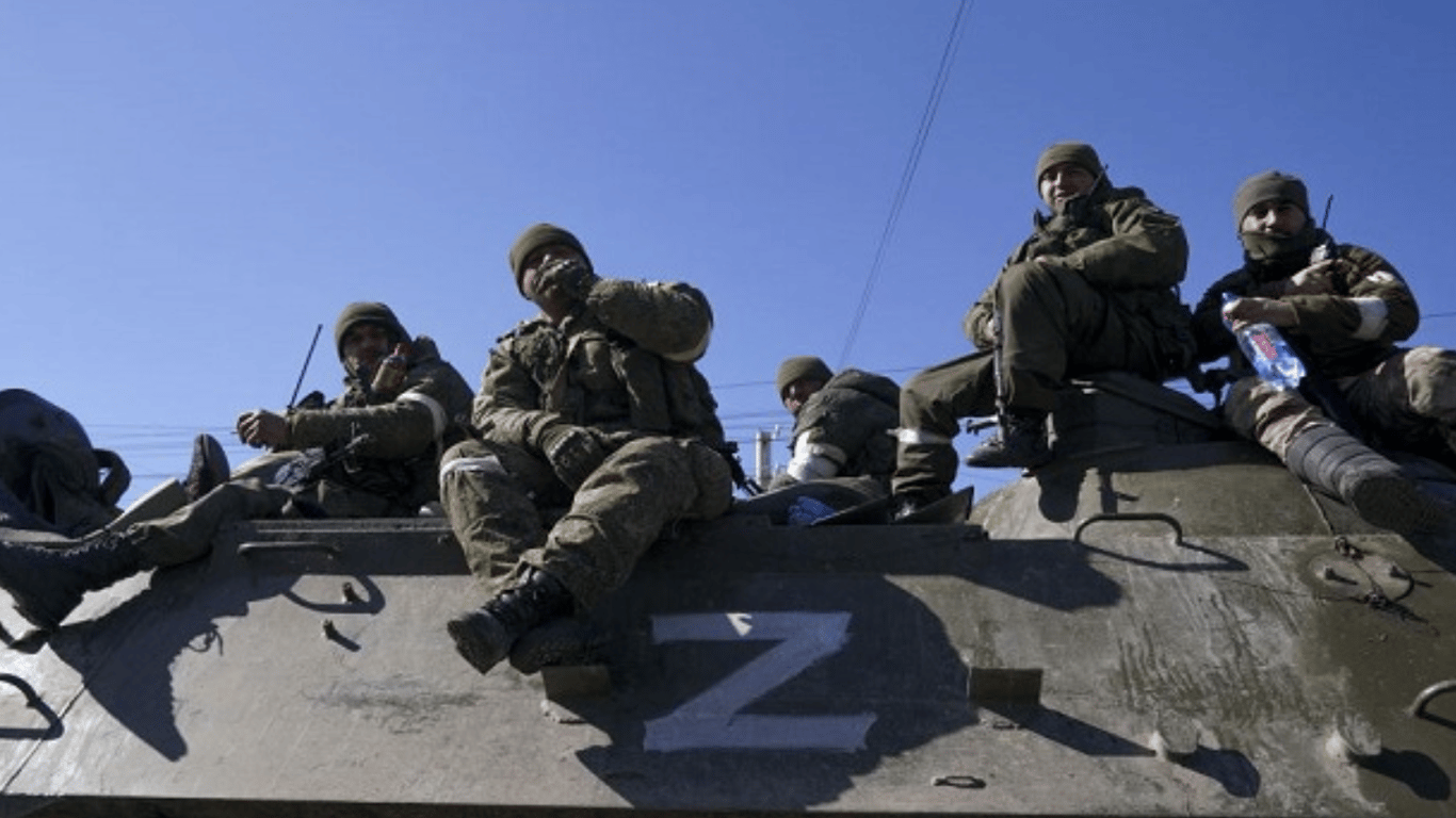 РФ бросила на фронт "куски" новой армии: в разведке Британии объяснили ...