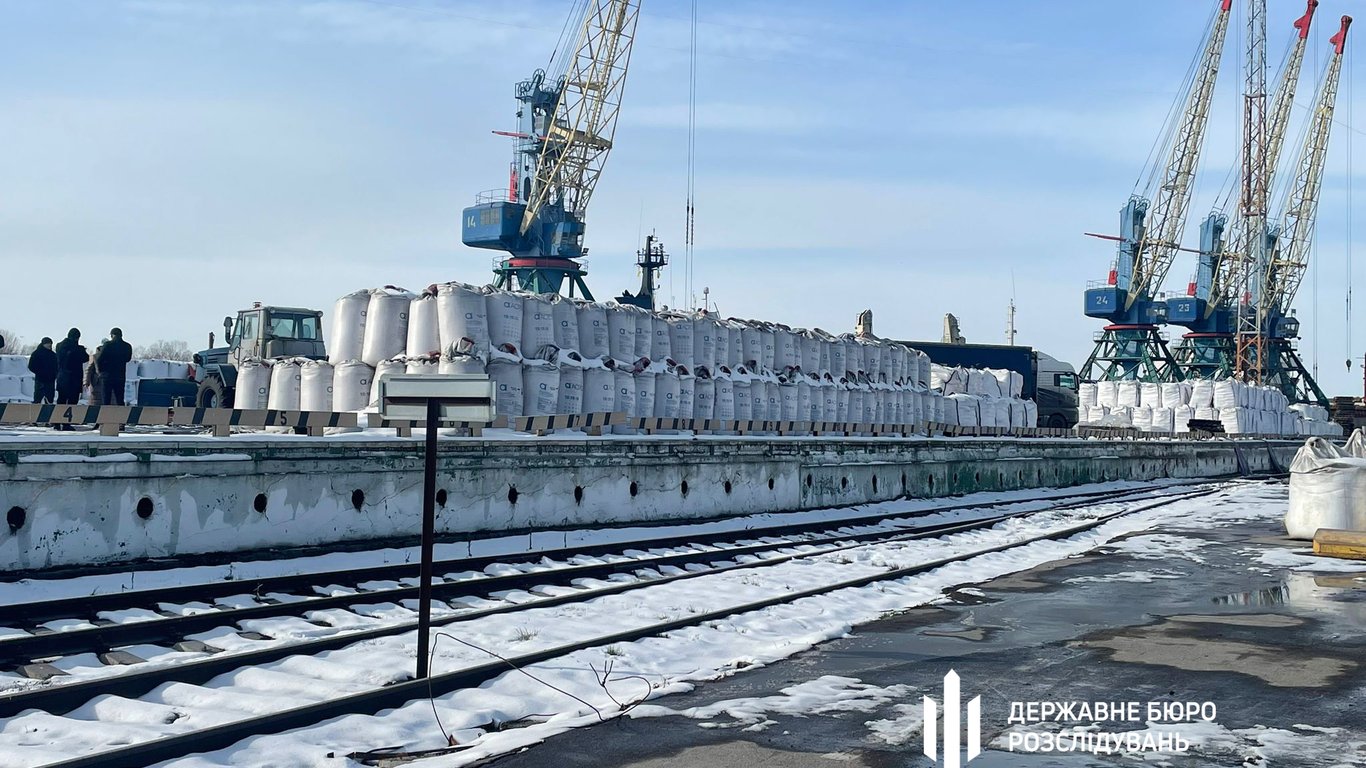 На Одеській митниці виявили російські мінеральні добрива Новини Live