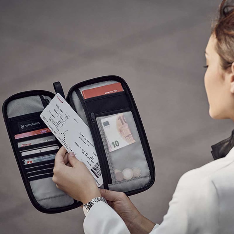 VICTORINOX Portadocumento con protección RFDI 5.0 Victorinox | falabella.com