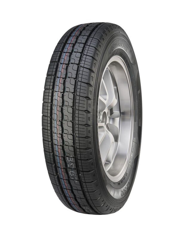 NEUMÁTICO 205/75 R15 C CF300 110/108R | Sodimac Chile