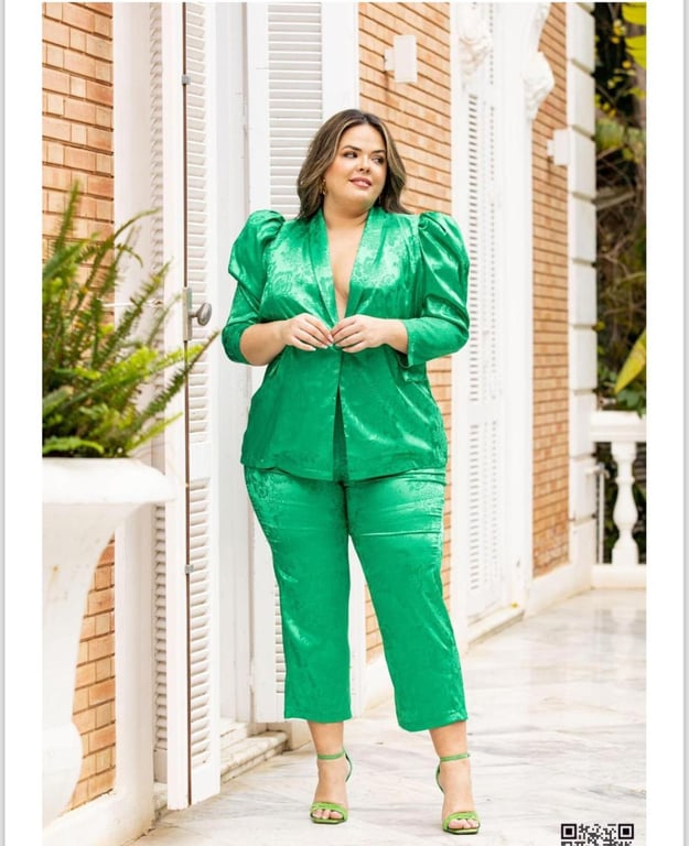 GENERICO Traje Raso Jackar Verde | falabella.com