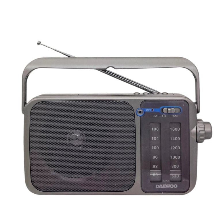DAEWOO Radio Portátil Am Fm 2-Bandas Bluetooth v5 DI-T220 | falabella.com