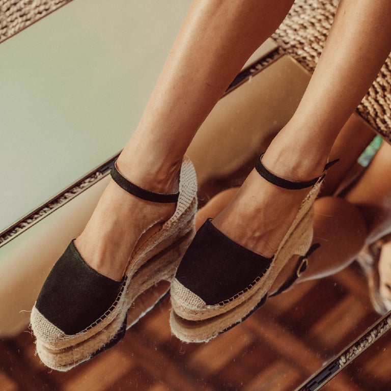URCO Alpargata Cuña Girona Negro Urco | falabella.com