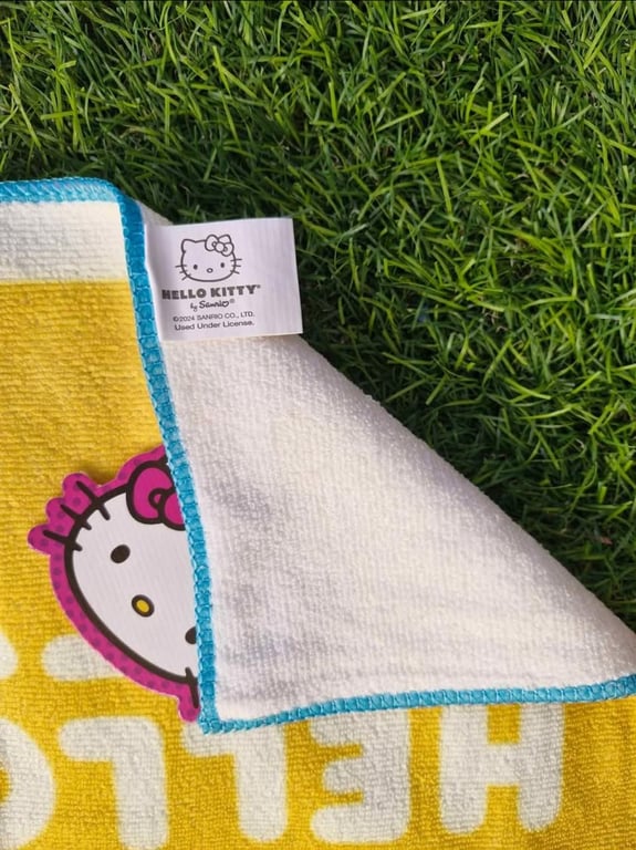 TOALLA KUWAII DE HELLO KITTY MICROFIBRA M2 140x70 | Sodimac - Falabella