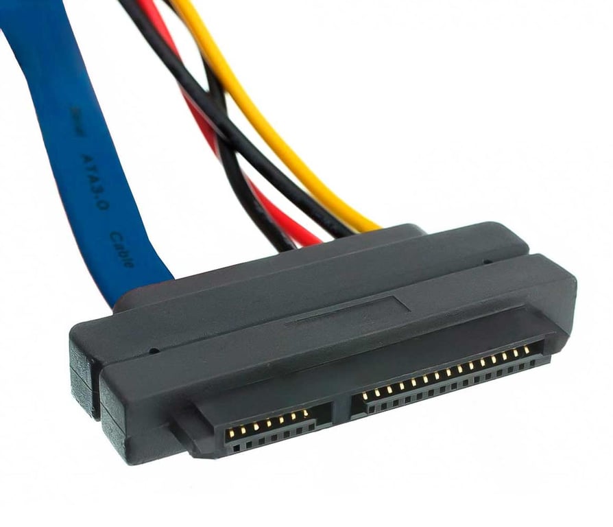 GEN Cable Sata Hembra 22 a 7 Pin Datos Poder Molex SSD Disco Duro | falabella.com