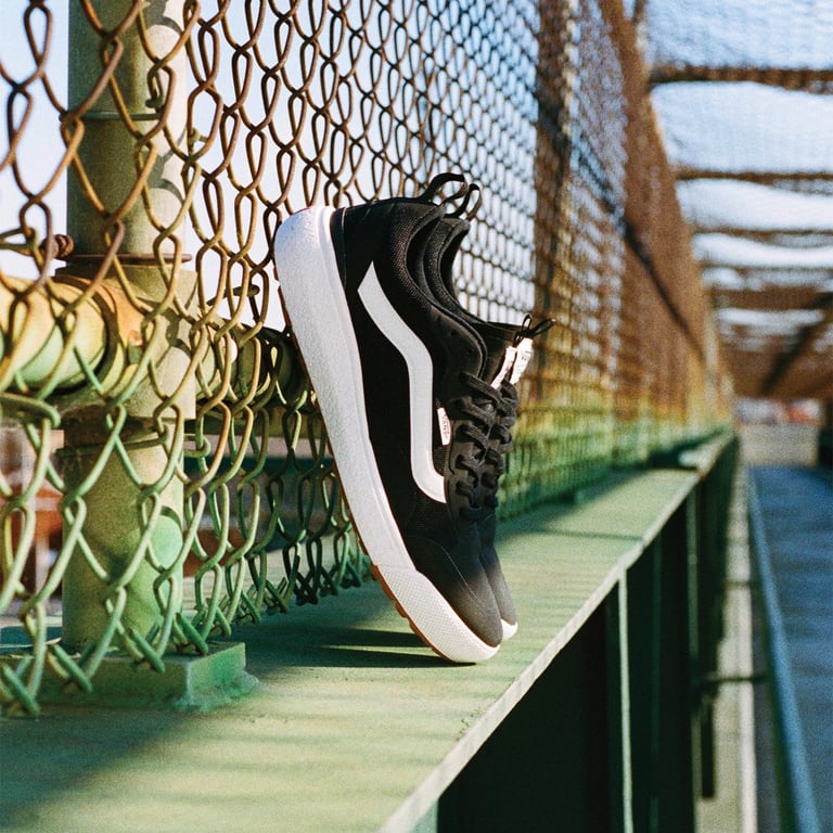 VANS Ua Ultrarange Exo Black Zapatilla Urbana Mujer Negro Vans ...