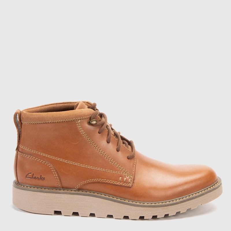 CLARKS Botín Hombre Beige Clarks | falabella.com