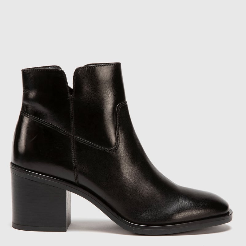 CLARKS Botín Mujer Cuero Negro Clarks | falabella.com