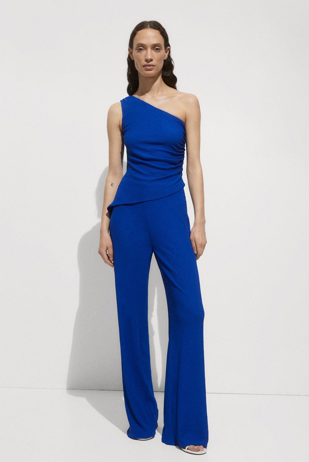 MANGO Top Asimétrico Fruncido Mujer Mango | falabella.com