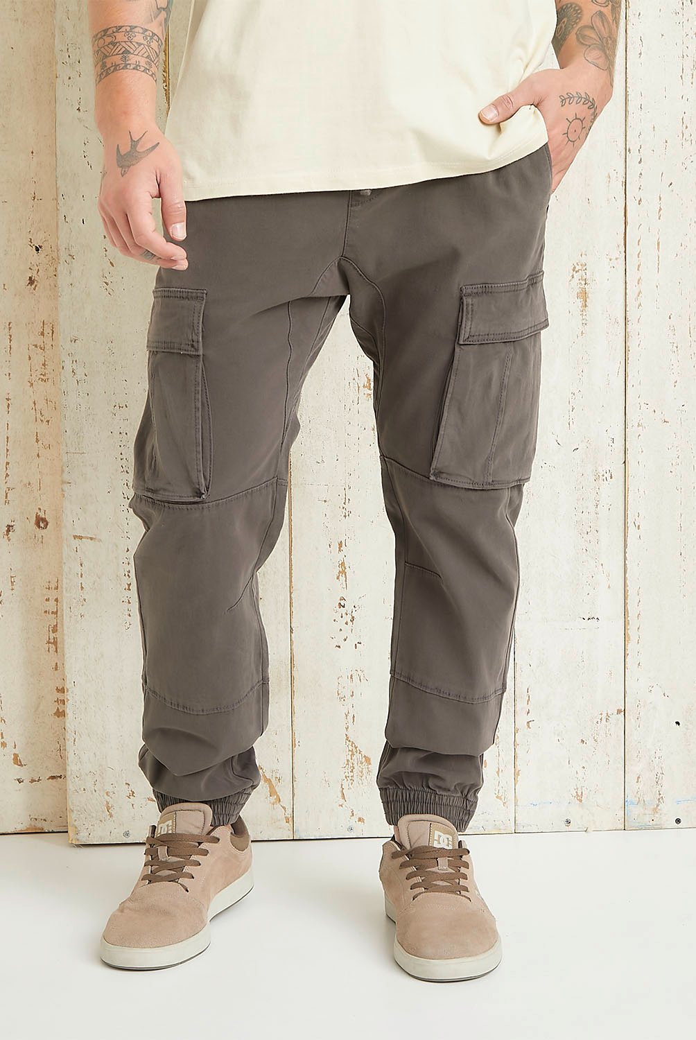 DOO AUSTRALIA Pantalón Jogger Fit Hombre Doo Australia | falabella.com