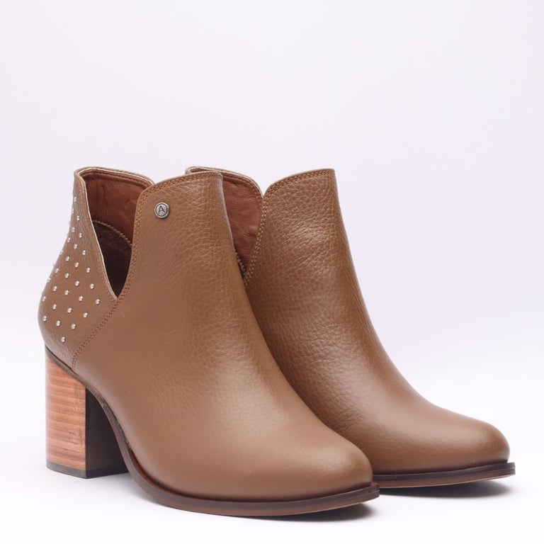 Botines Elegantes Nisa Miel ANTONINA SHOES | falabella.com