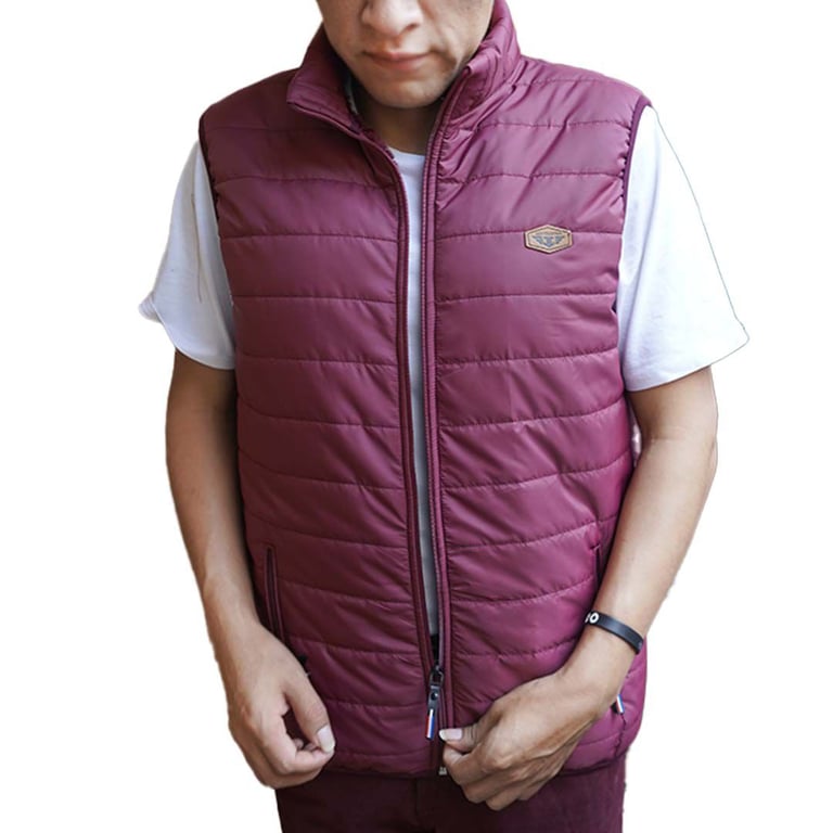 CHALECO GUINDA ACOLCHADO JUSTO | falabella.com
