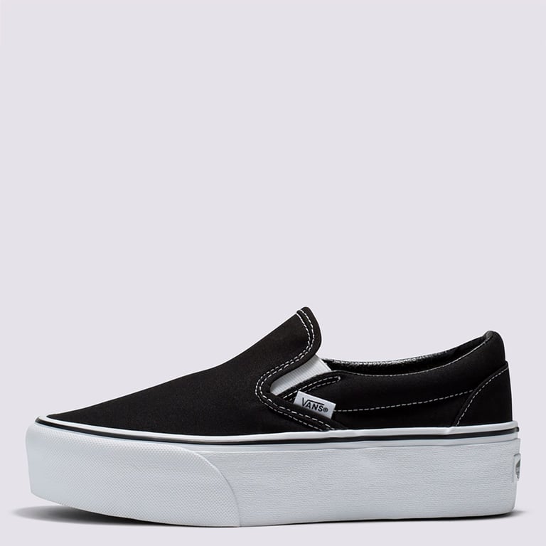 Zapatillas Urbanas Mujer Classic Slip-On Vans Negro VANS | falabella.com