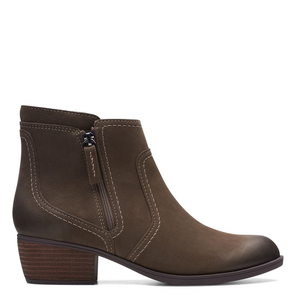 Botas Mujer Clarks Marrón CLARKS | falabella.com
