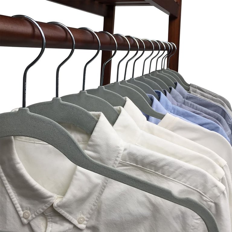 Set X 50 Colgadores De Ropa Terciopelo Gris MICA | falabella.com