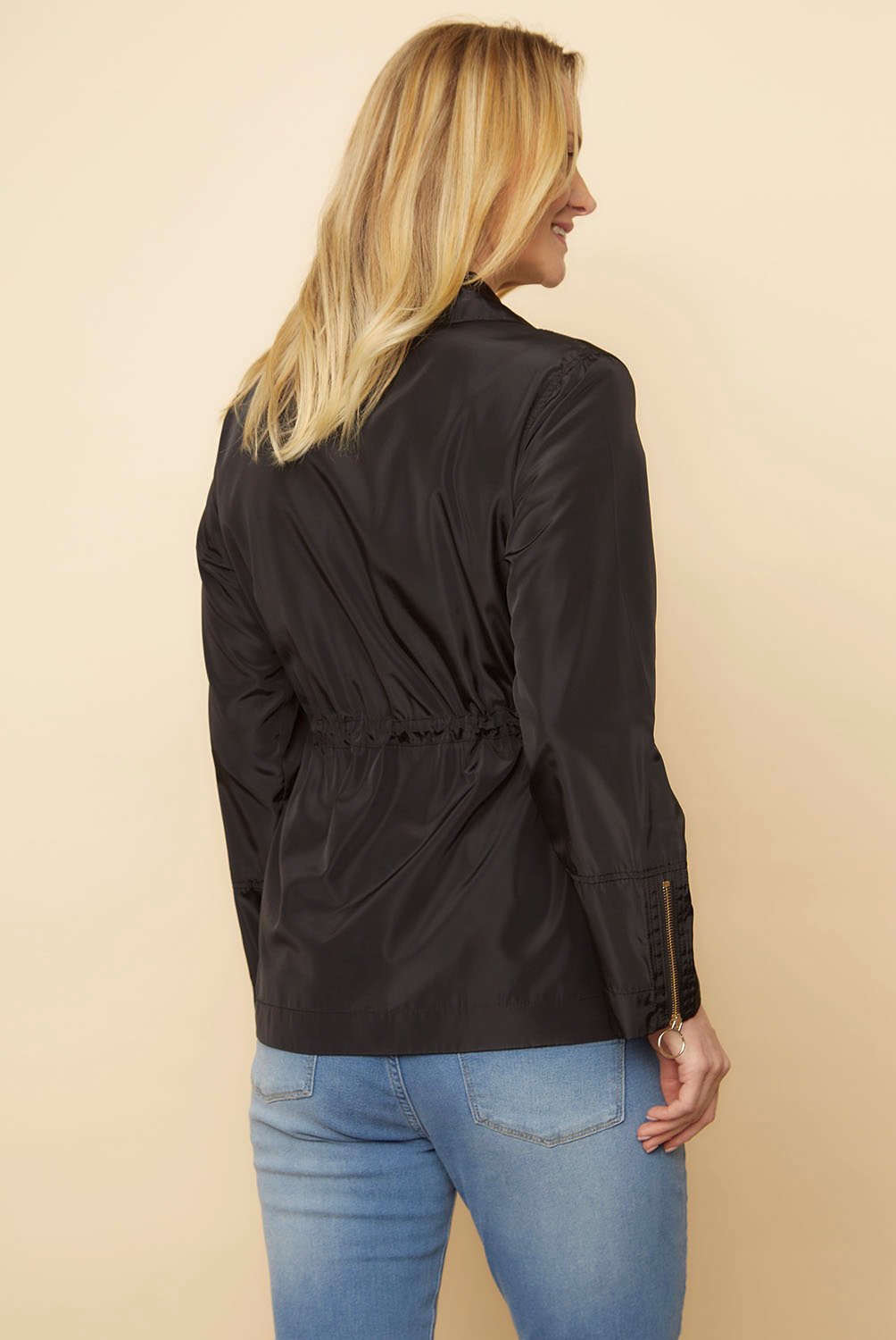 Casaca Cortaviento Mujer Stefano Cocci STEFANO COCCI | falabella.com