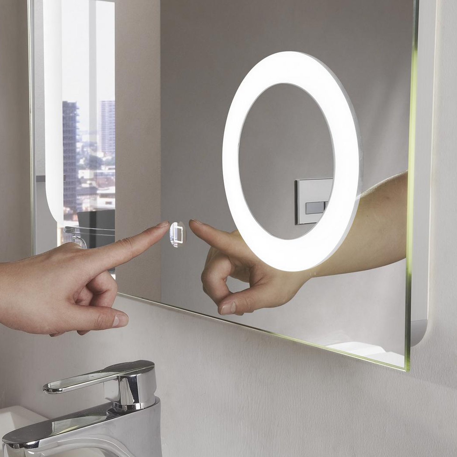 Espejo Milano con luz led y zoom 120X70 cm | Sodimac - Falabella