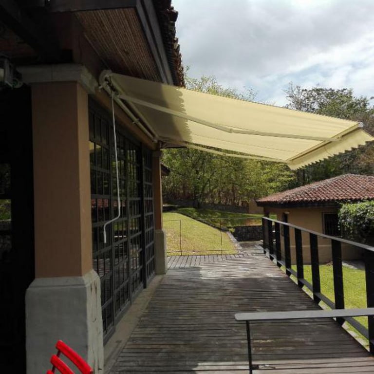 Toldo Retráctil 3.50x2.5 m Crudo | Sodimac - Falabella