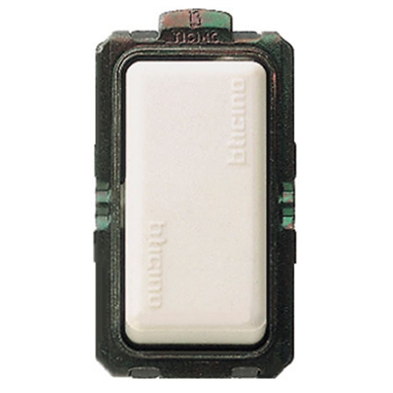 Dado Conmutador Simple Magic Marfil | Sodimac Falabella