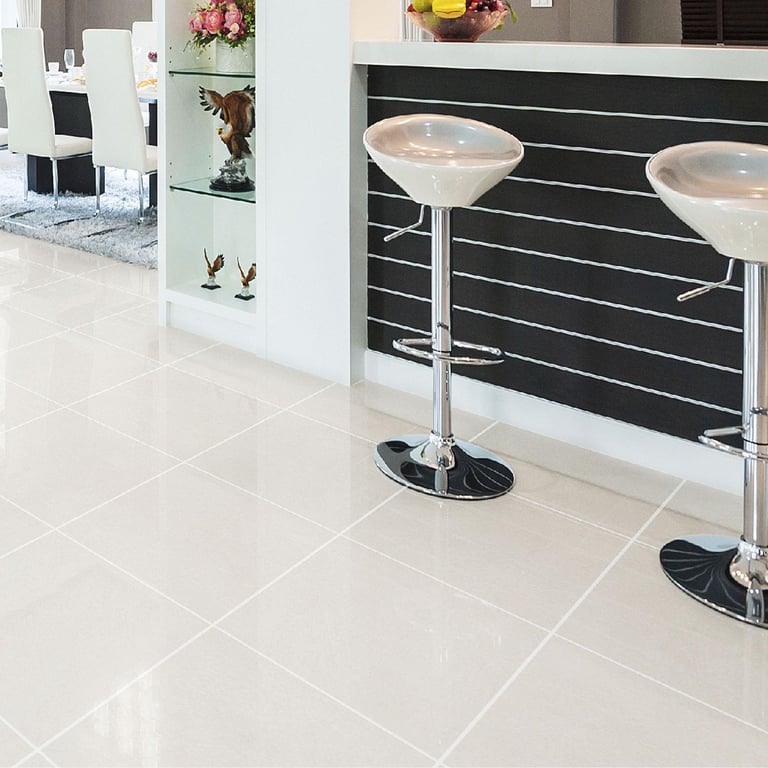 Porcelanato Ivory Claro Beige Brillante 60x60cm 1.44m2 | Sodimac Falabella