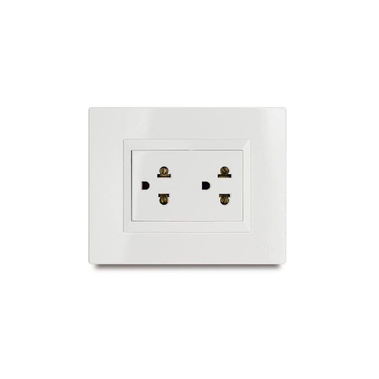 Tomacorriente Doble Universal Plura Blanco | Sodimac Falabella