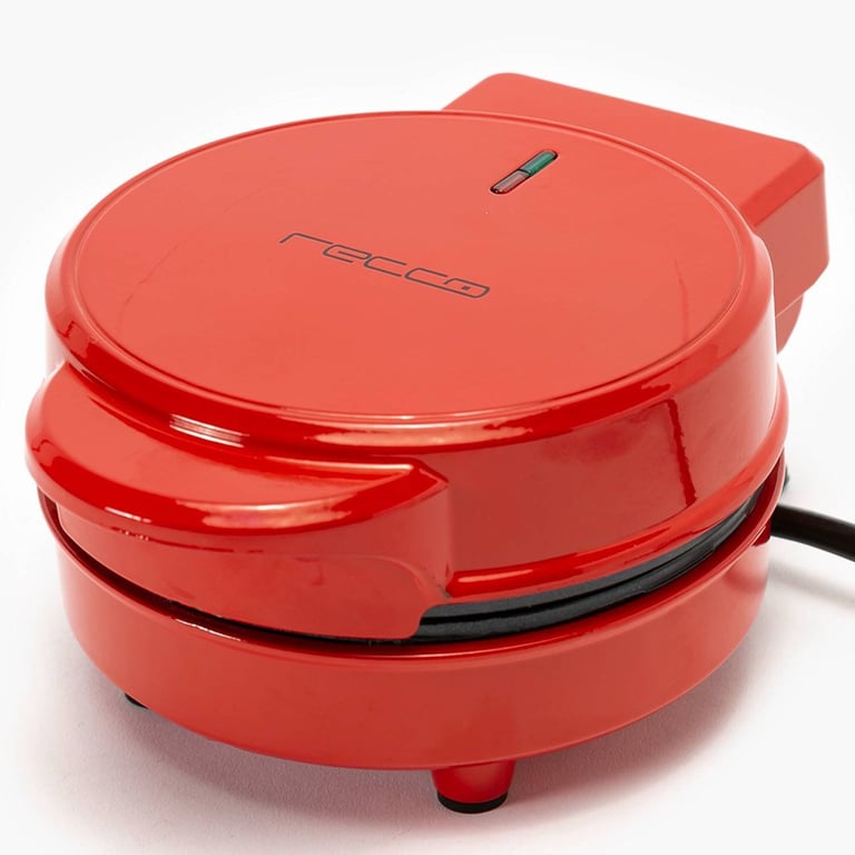MIni Wafflera Redonda 800 W Roja RCE-WAFFLE100R | Tottus Perú