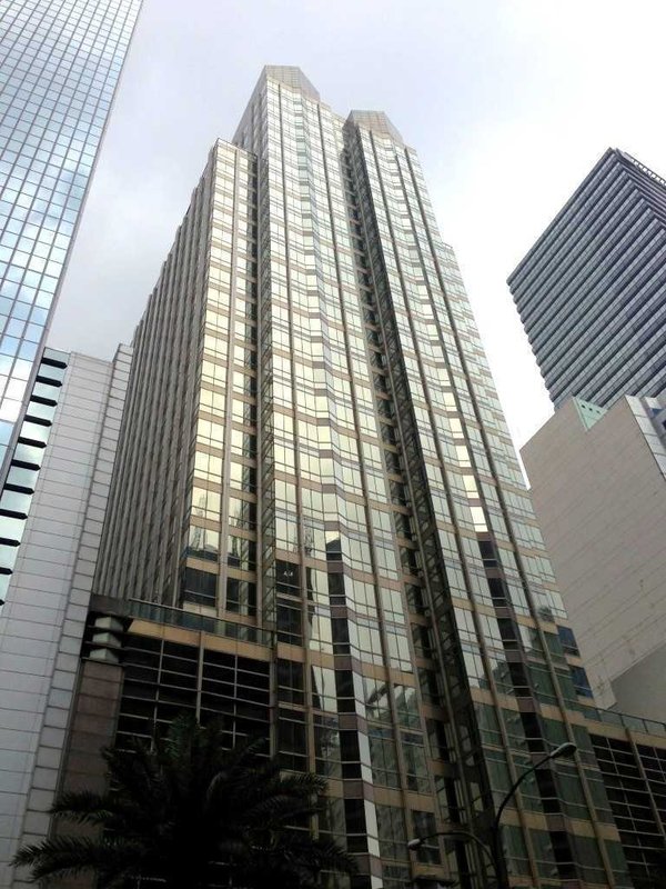 BPI-AIA Makati (formerly Ayala Life-FGU Center)