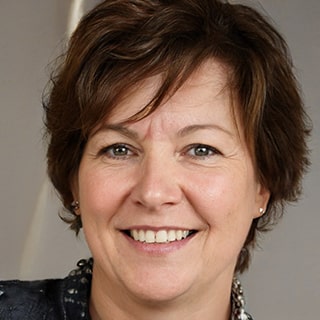 Read more about mirrors for apartments - Breanto